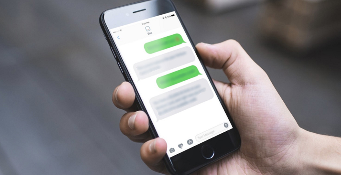 4 Practical Applications Of Chatbot Marketing In Business - FPT AI